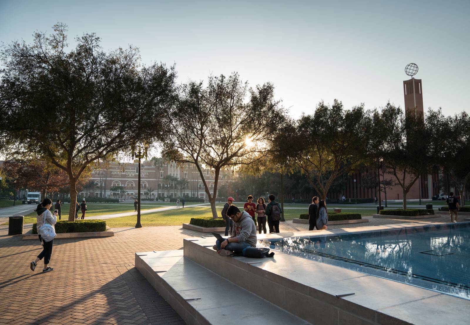 First-generation USC students call for a centralized space to provide ...