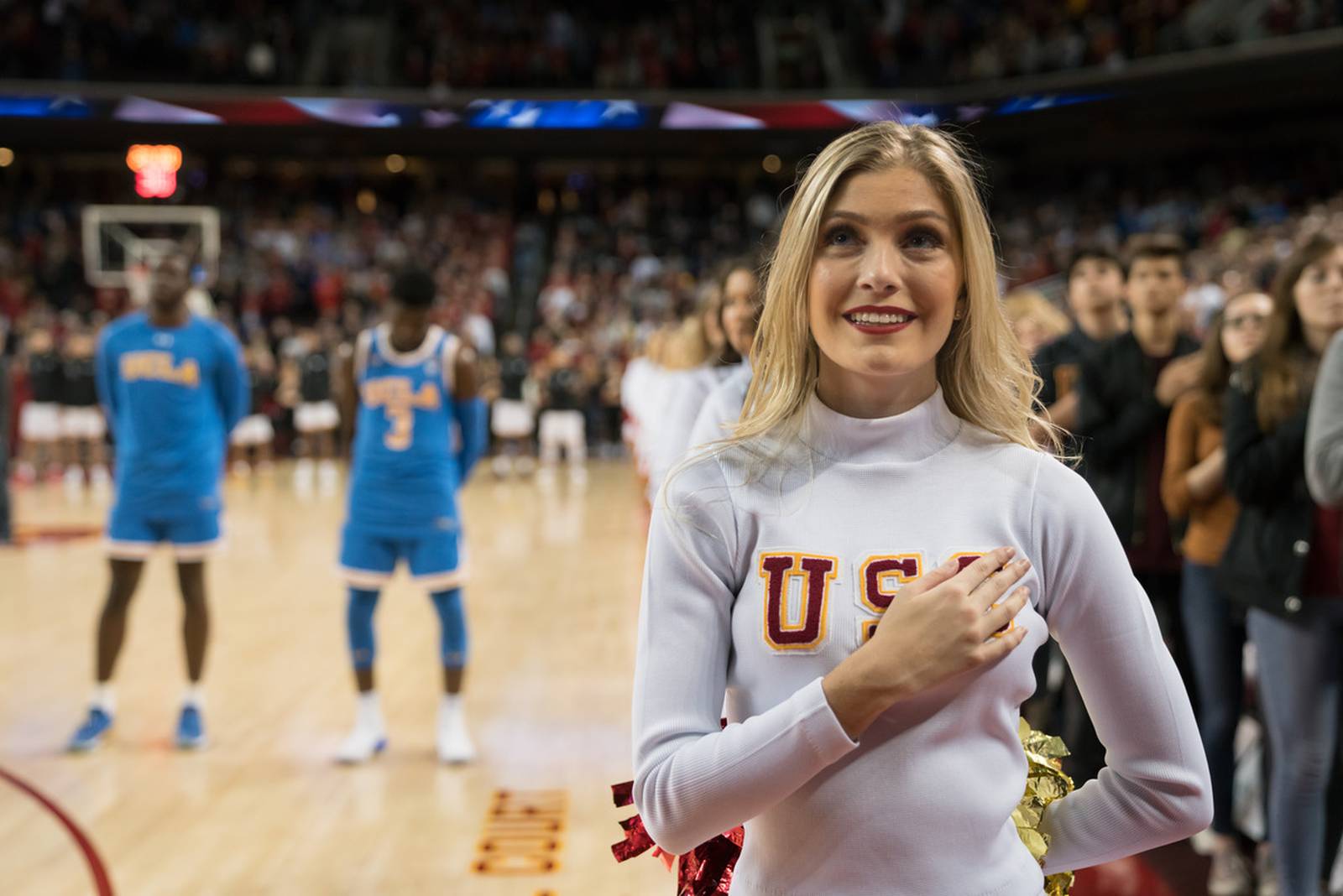 USC Song Girls return to Galen Center for 2019-2020 basketball season ...