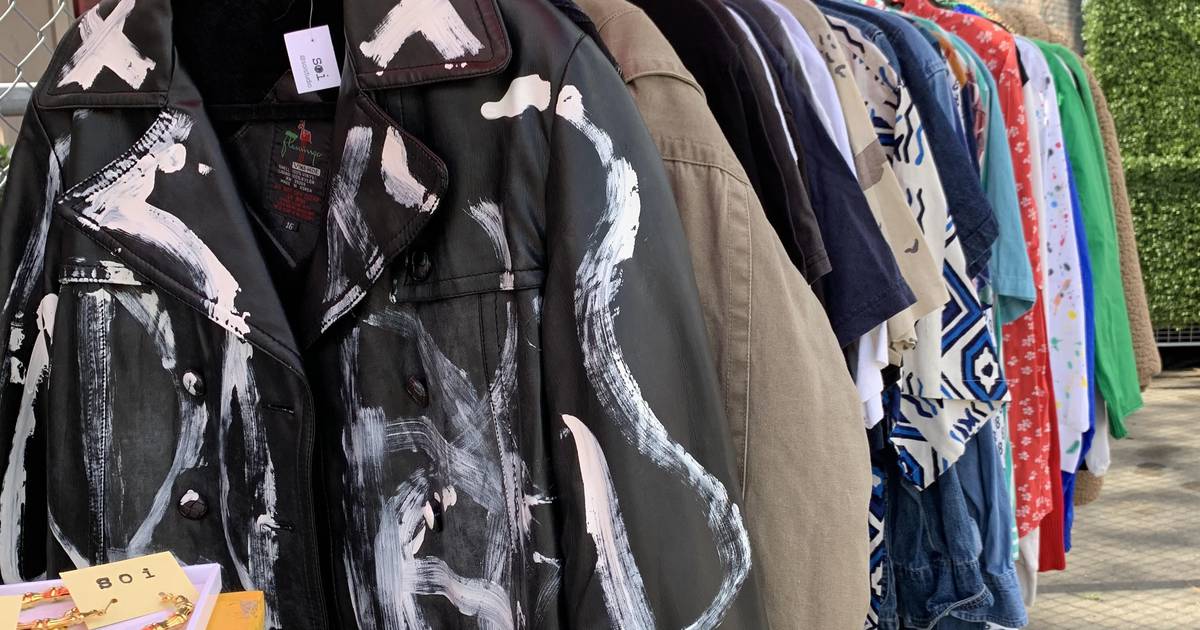 Be Green, Go Thrifting – Annenberg Media